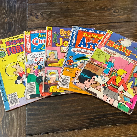 Other | Archie Comic Book Bundle With One Richie Rich Comic Added ...